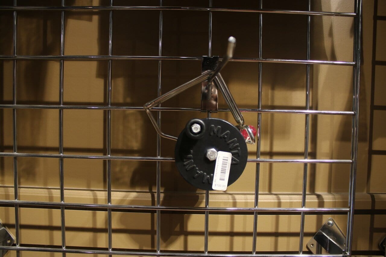 Manta 200' Primary Reel (Used) – ScubaGear Store